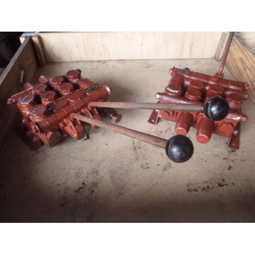 Handbediend hydrauliek ventiel, 2 functies - A.D.R. Spierings