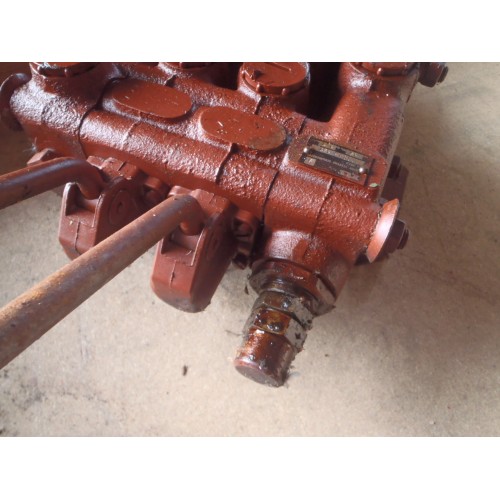 Handbediend hydrauliek ventiel, 2 functies - A.D.R. Spierings