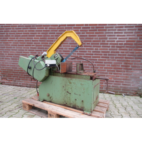 Beugelzaagmachine Behringer KS250HY. Gebruikt - A.D.R. Spierings