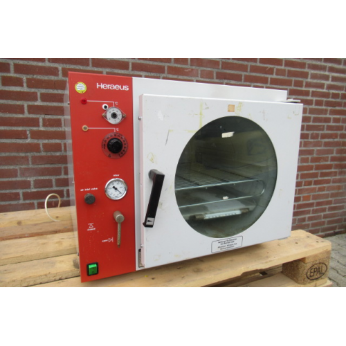 Heraeus VTR5036 vacuüm oven. Used. - A.D.R. Spierings